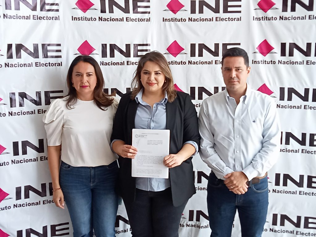 Denuncia PAN a RMB y a LFS por promocionarse - Más Información