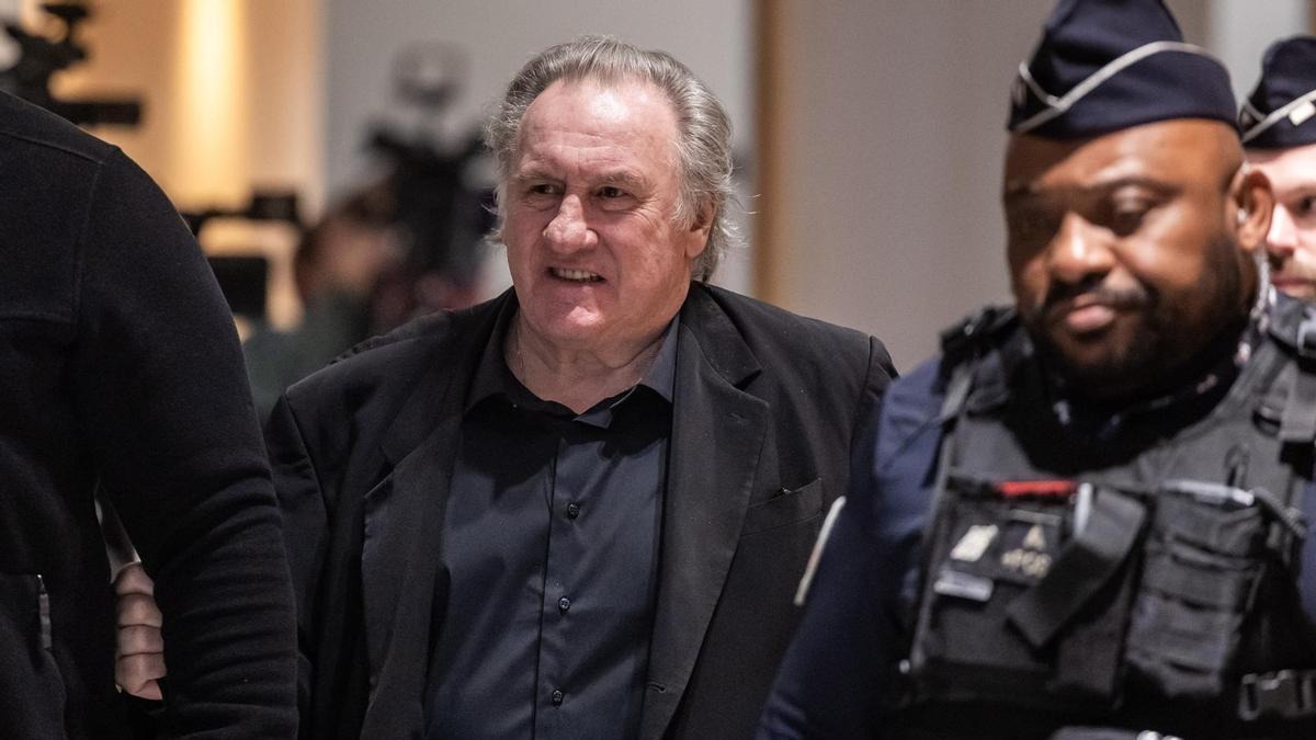 Justicia francesa va tras el actor Gerard Depardeu - Más Información
