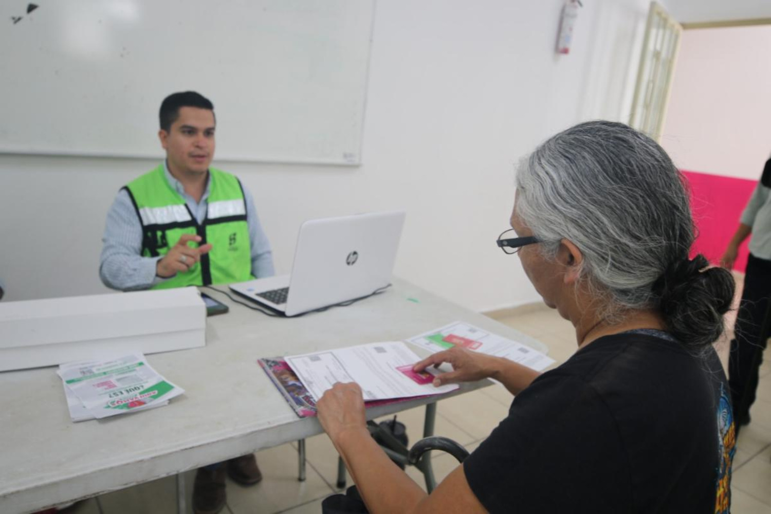 Pagarán por mes a DM Control - Más Información